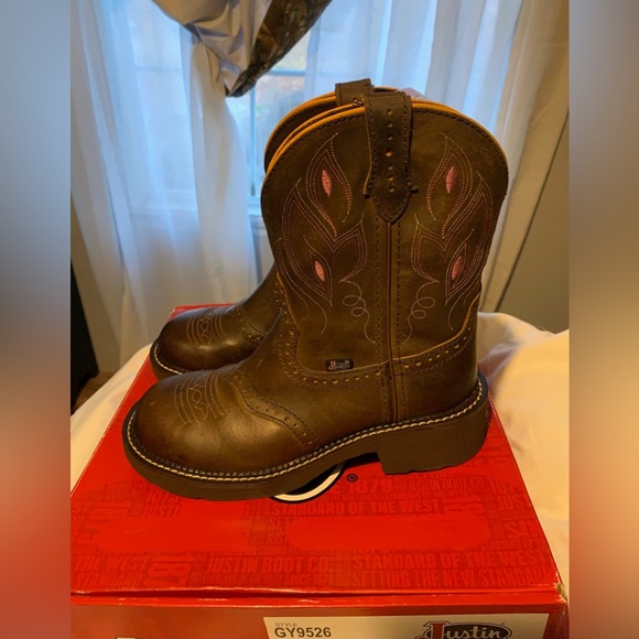 Justin Boots | Shoes | Womens Justin Boots Gemma Shetland Western Boots ...